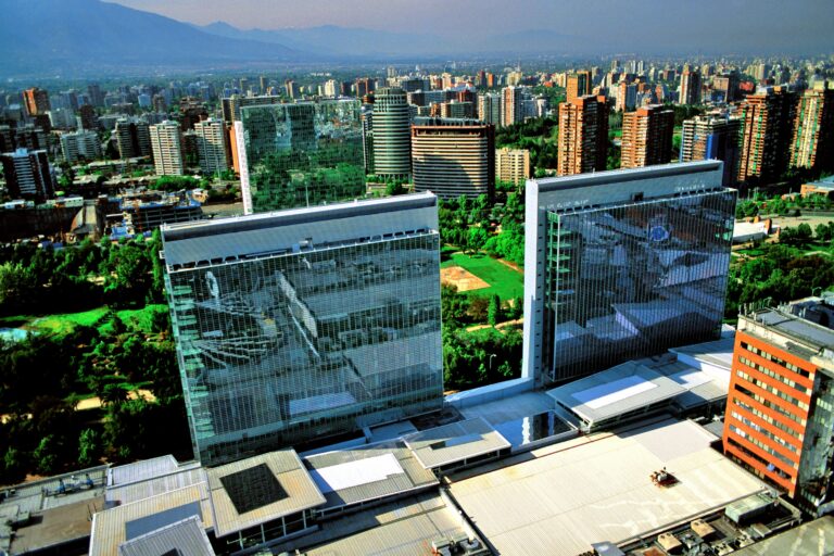 Torres Cerro Colorado - BMA